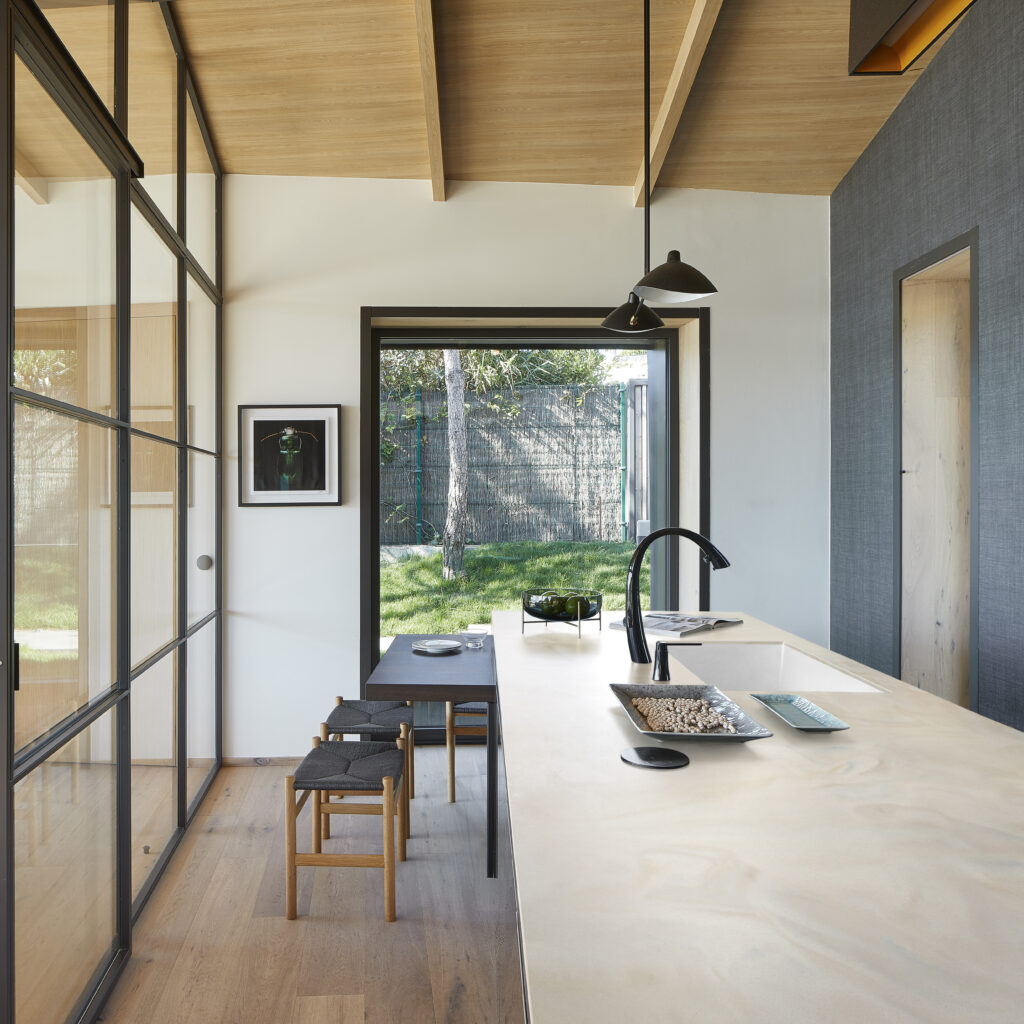 Corian Solid Surface - Parksite